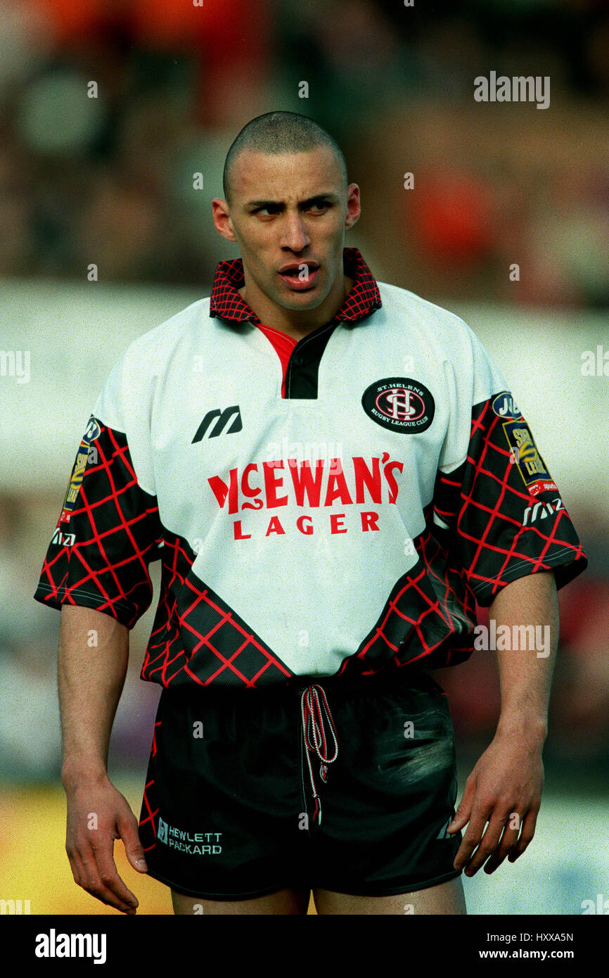 TONY SULLIVAN ST. HELENS RLFC 03 March 1998 Stock Photo - Alamy