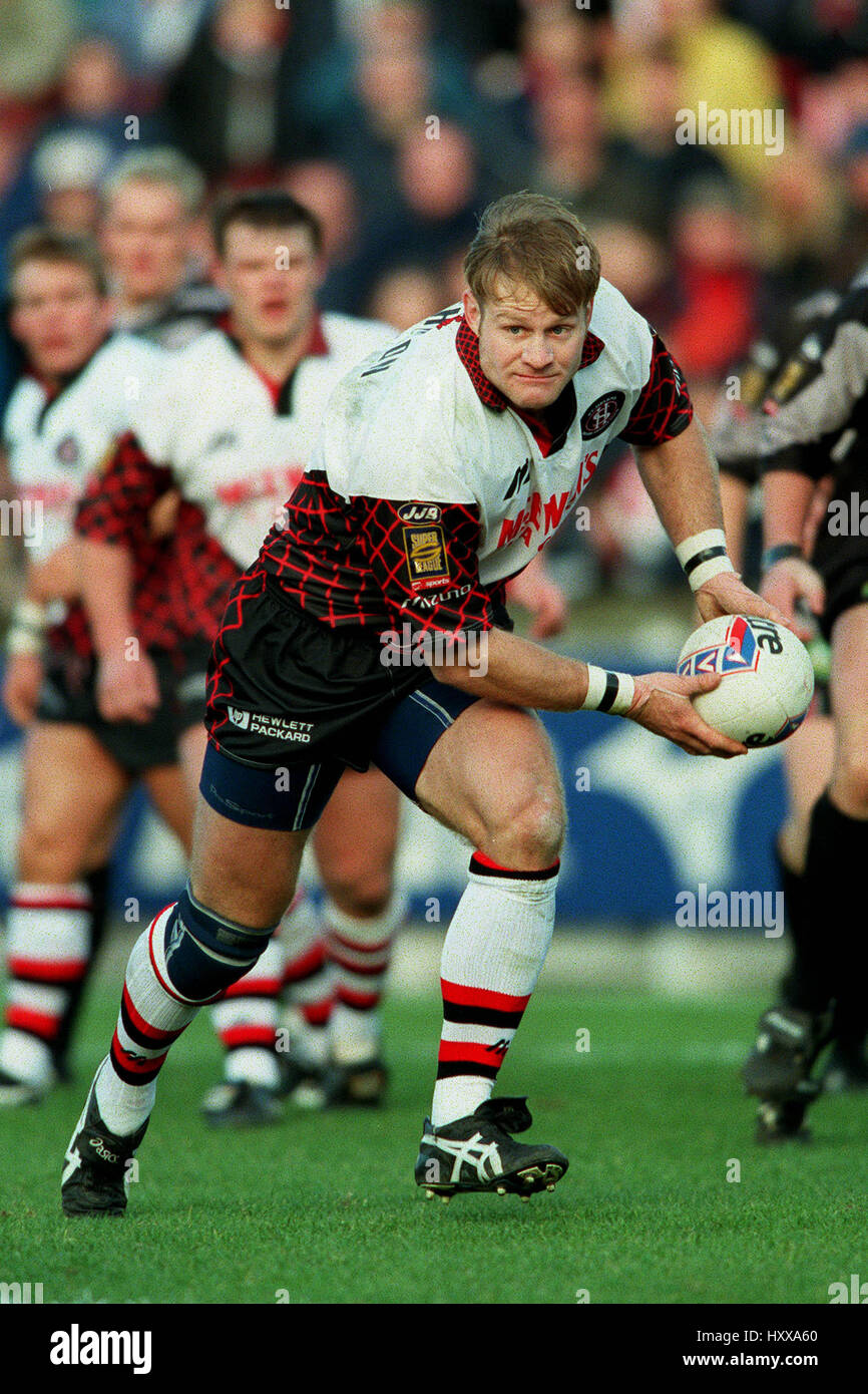 PAUL ATCHESON ST. HELENS RLFC 03 March 1998 Stock Photo - Alamy