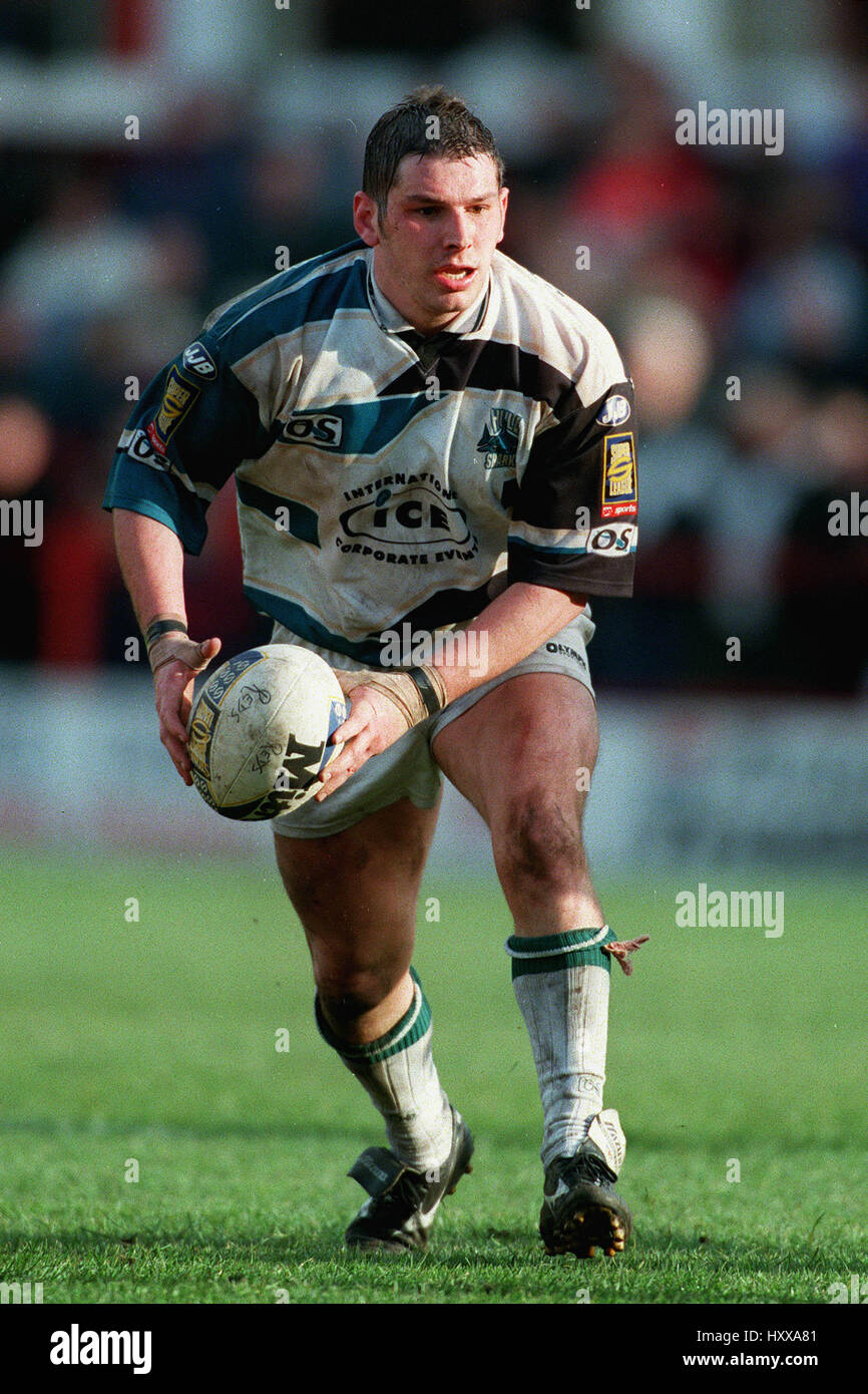 DAVID STEPHENSON HULL SHARKS RLFC 17 March 1998 Stock Photo - Alamy