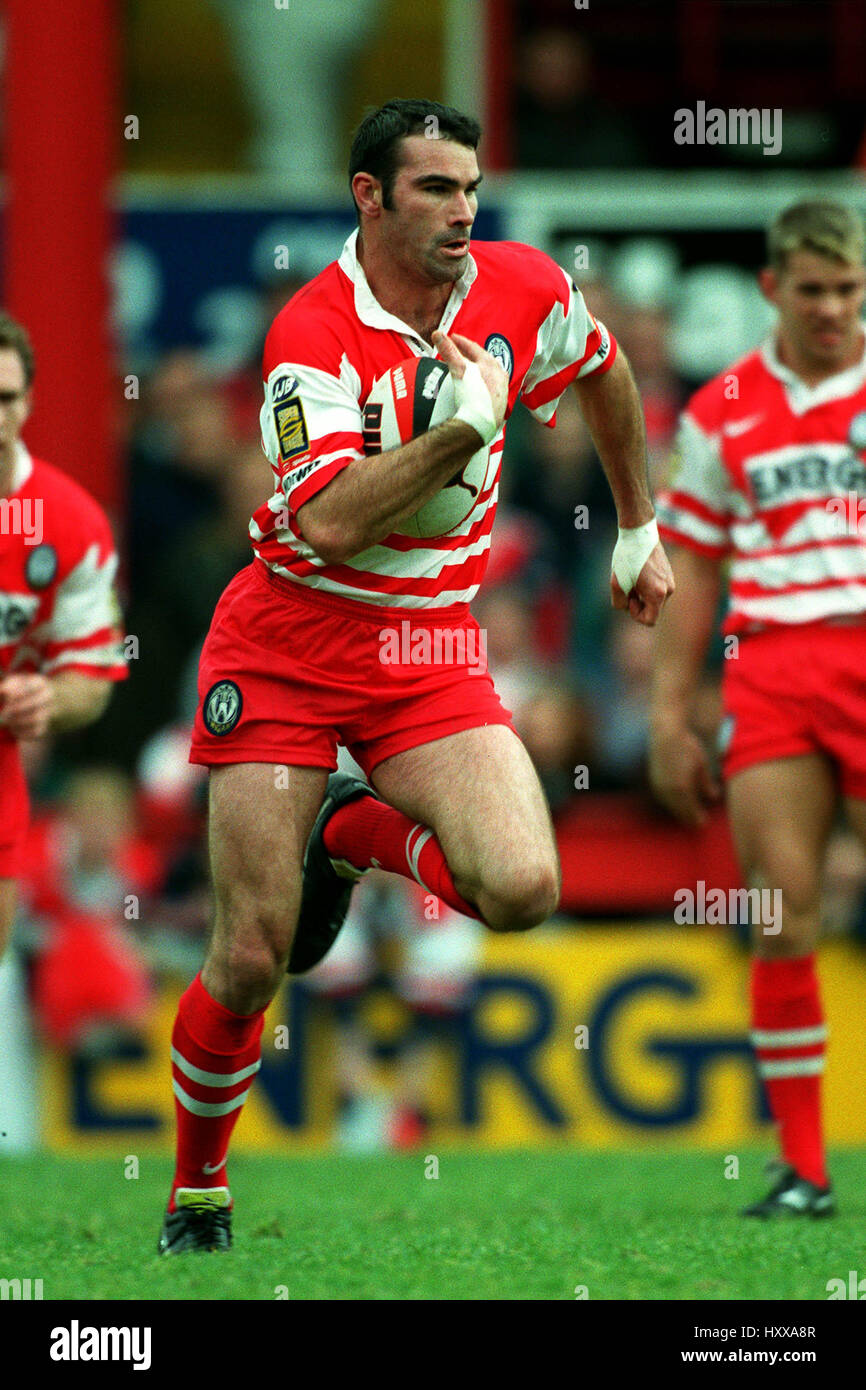 DANNY MOORE WIGAN WARRIORS RLFC 24 March 1998 Stock Photo - Alamy