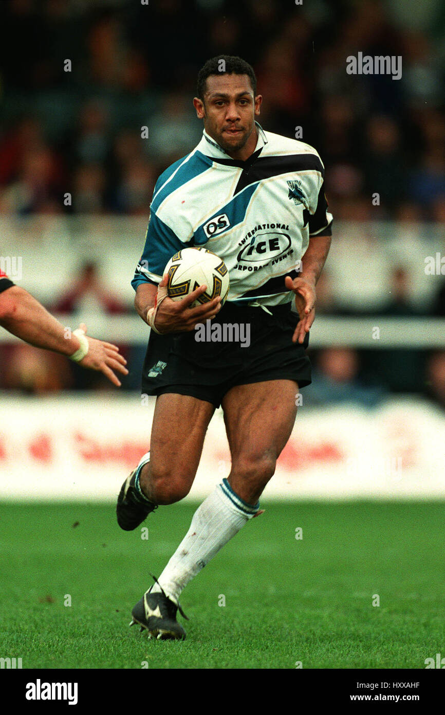 ALAN HUNTE HULL SHARKS RLFC 28 April 1998 Stock Photo - Alamy