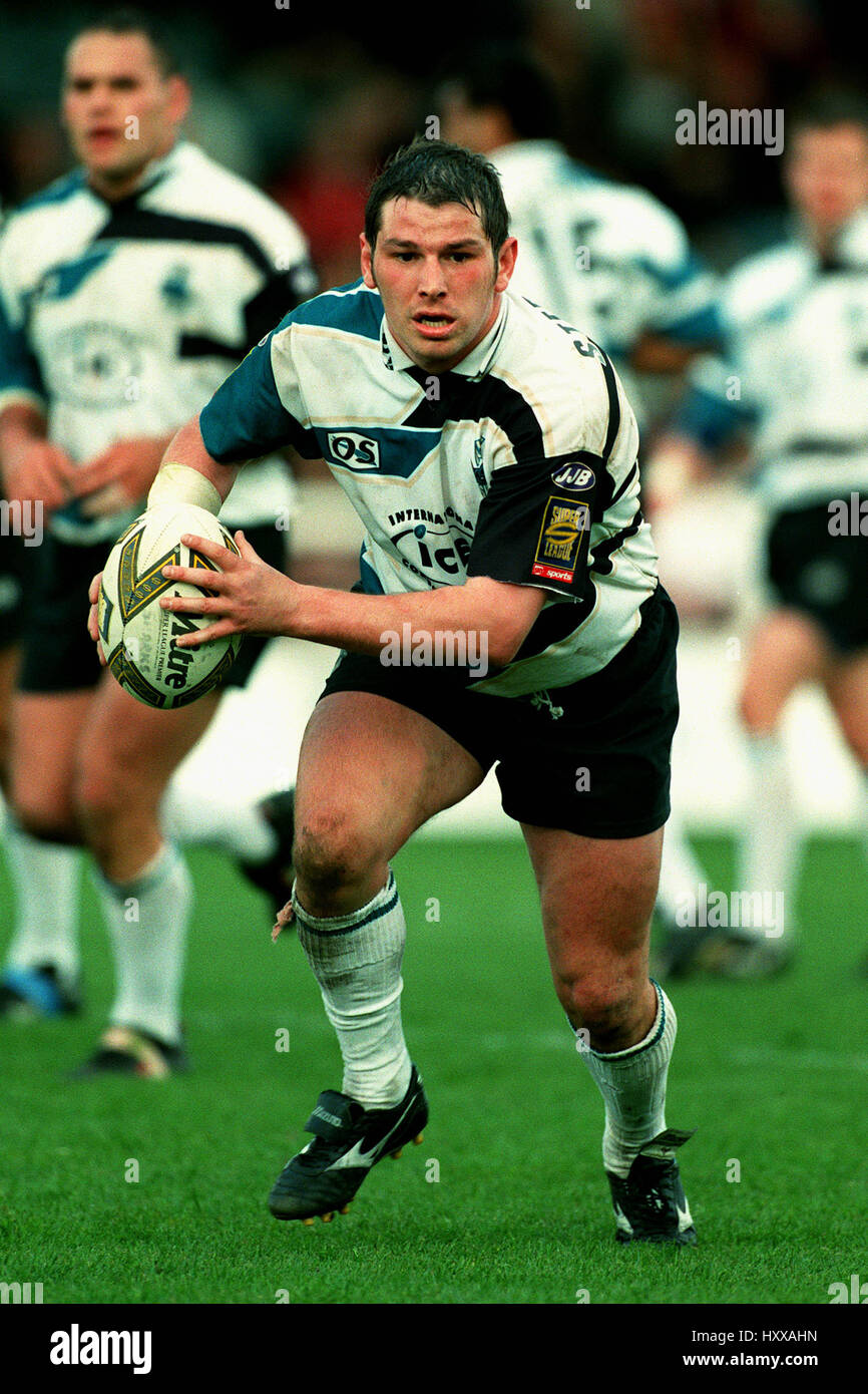 DAVID STEPHENSON HULL SHARKS RLFC 28 April 1998 Stock Photo - Alamy