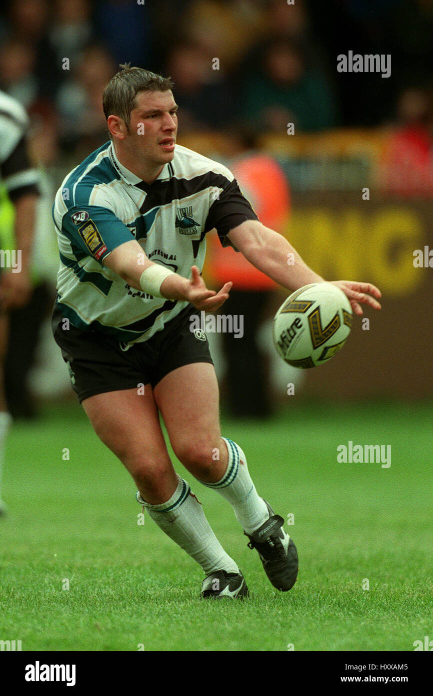 DAVID STEPHENSON HULL SHARKS RLFC 10 May 1998 Stock Photo - Alamy
