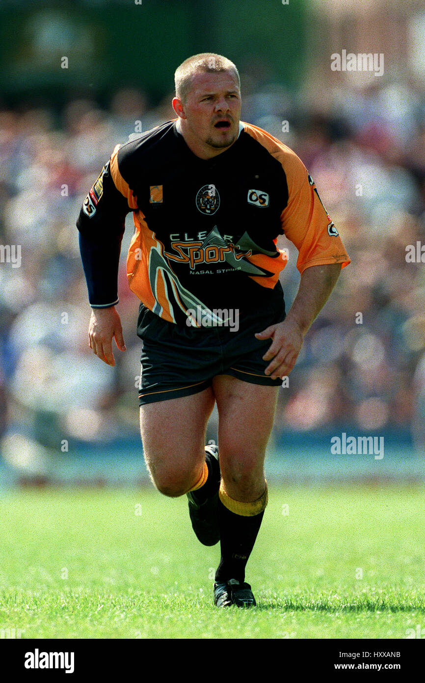 DEAN SAMPSON CASTLEFORD TIGERS RLFC 18 May 1998 Stock Photo - Alamy