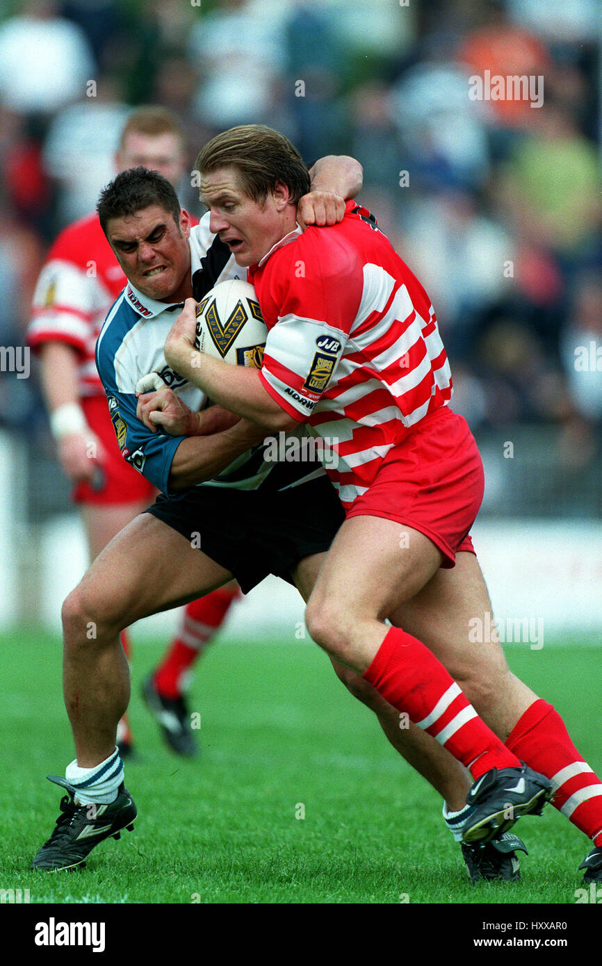 Simon campbell hi-res stock photography and images - Alamy