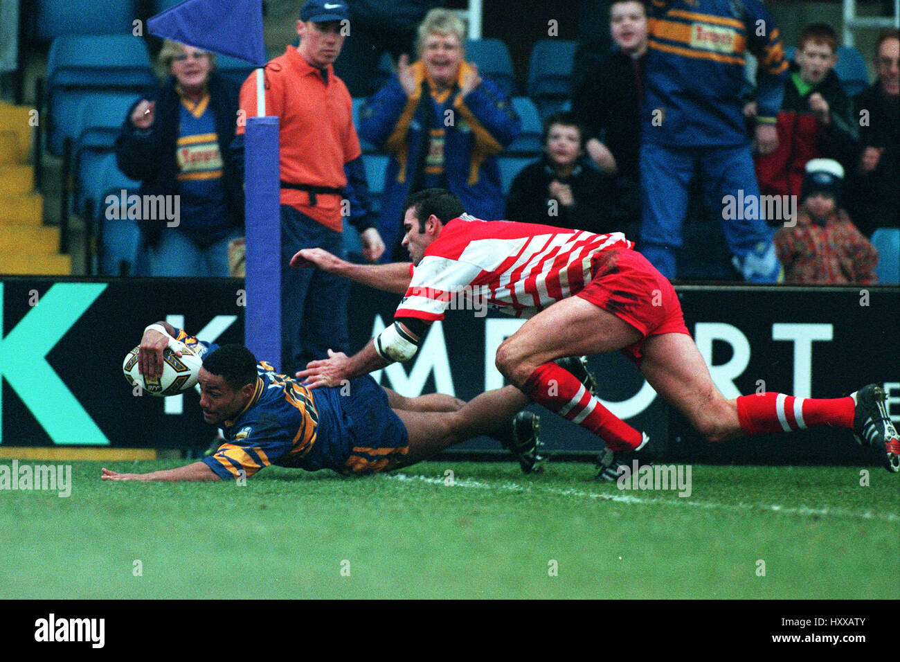 LEROY RIVETT SCORES LEEDS RHINOS V WIGAN WARRIORS 14 February 1999 ...