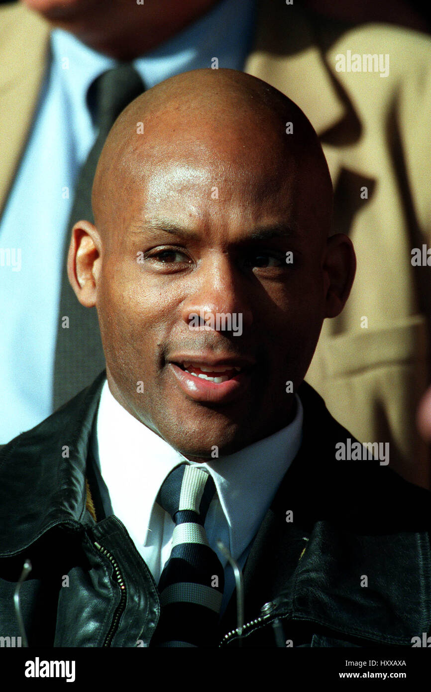 Ellery hanley hi-res stock photography and images - Alamy