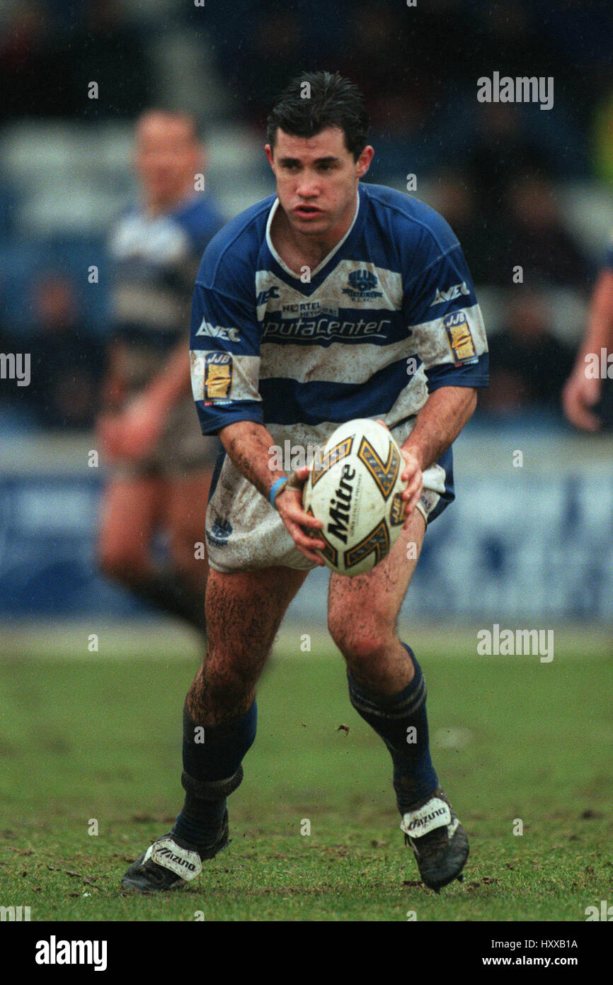 Clinch hi-res stock photography and images - Alamy