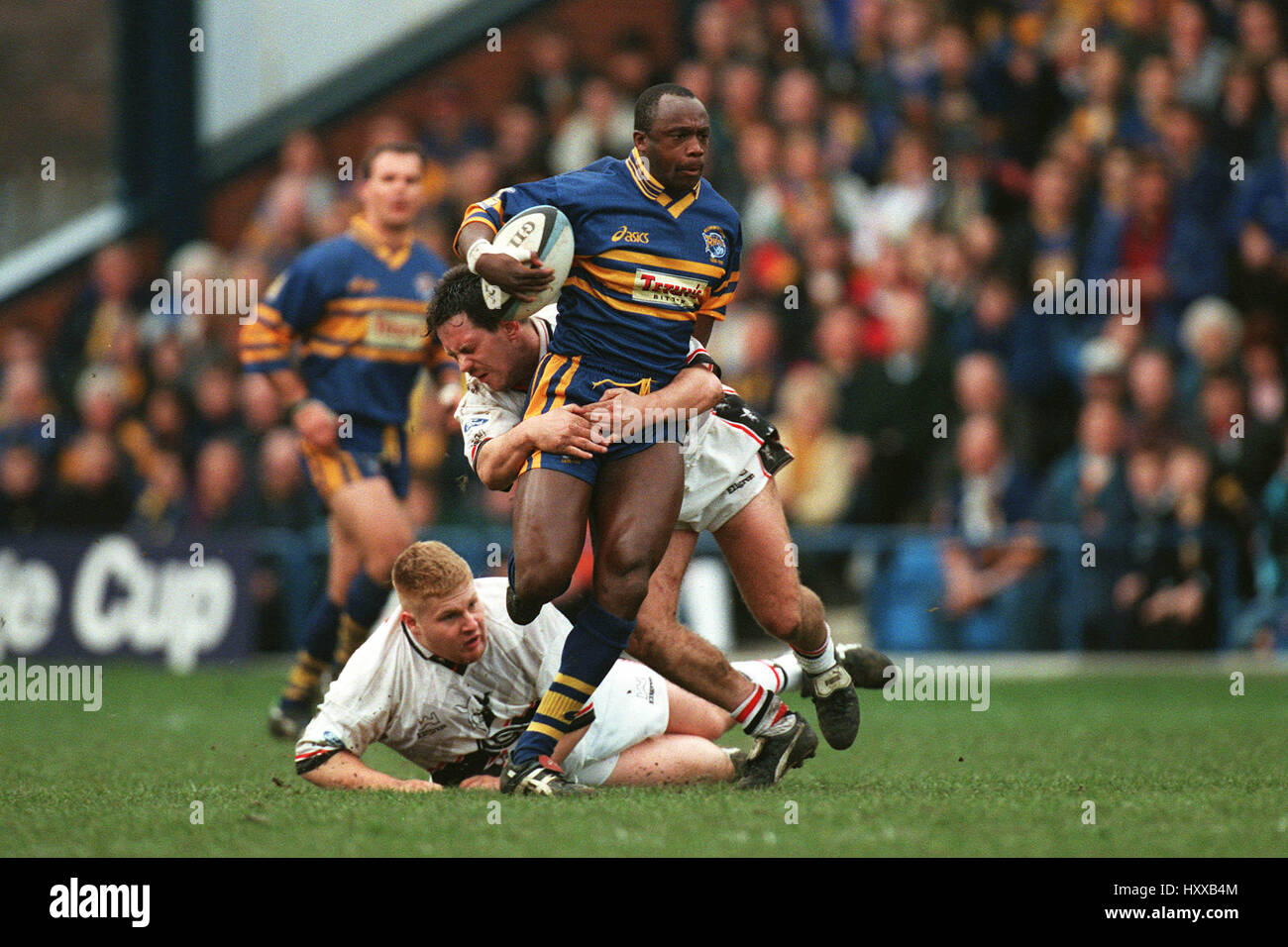 PAUL STERLING HEWITT ARGENT WIDNES VIKINGS V LEEDS RHINOS 14 March 1999 ...