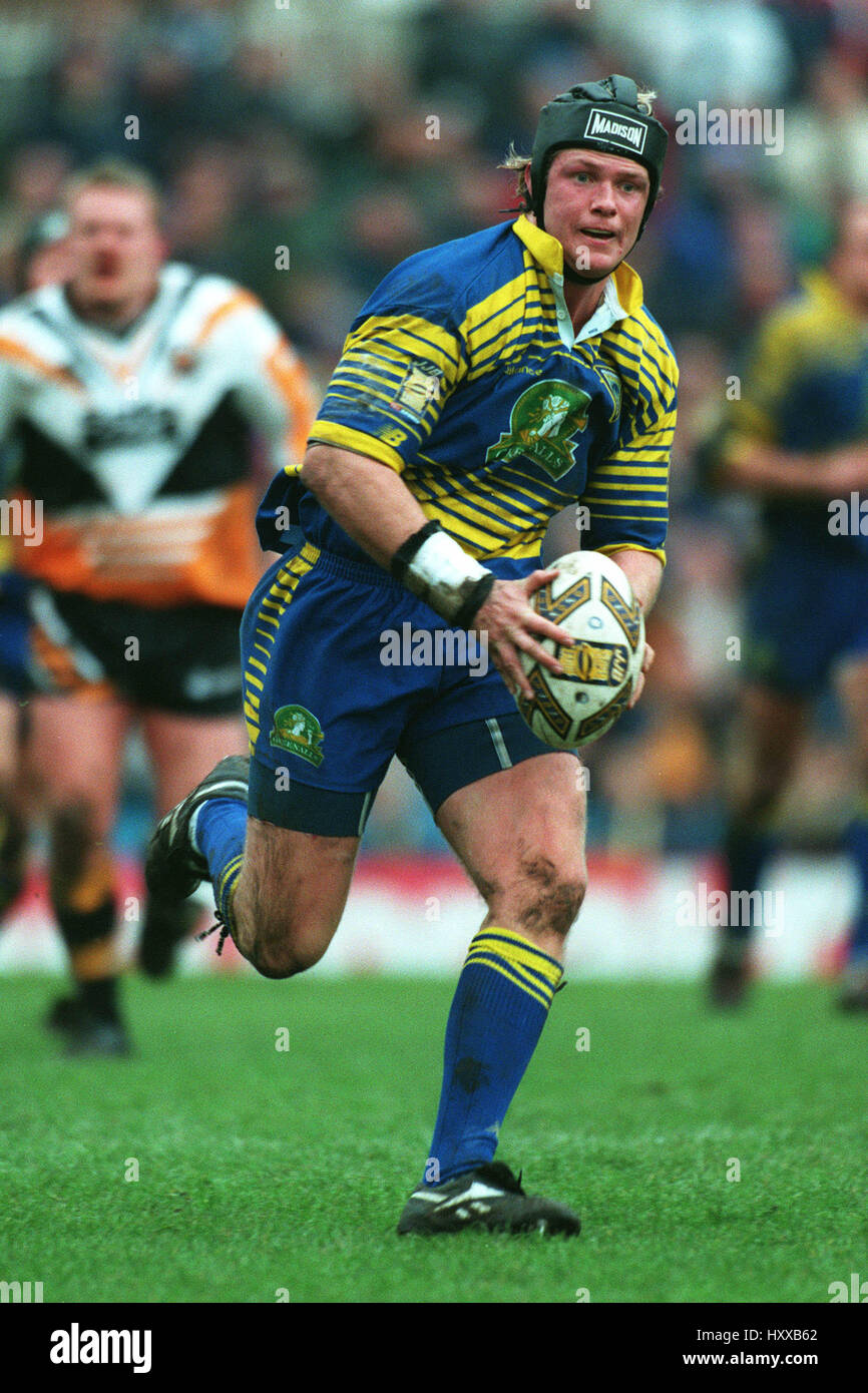 Knott ball hi-res stock photography and images - Alamy