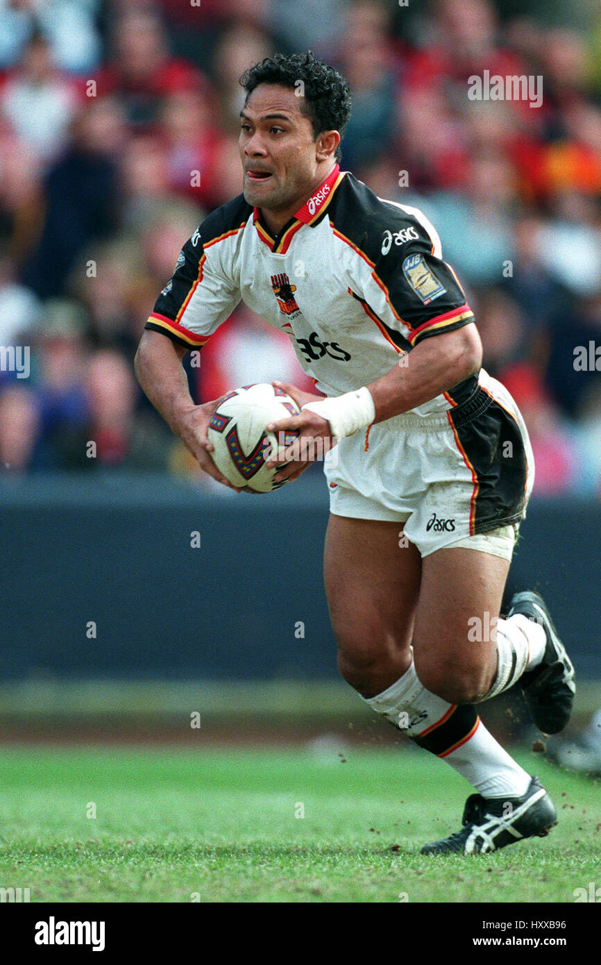 TEVITA VAIKONA BRADFORD BULLS RLFC 20 March 1999 Stock Photo - Alamy TEVITA VAIKONA BRADFORD BULLS RLFC 20 March 1999 Stock Photo - Alamy