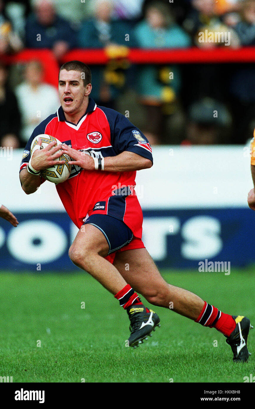 HUDSON SMITH SALFORD REDS RLFC 11 April 1999 Stock Photo - Alamy