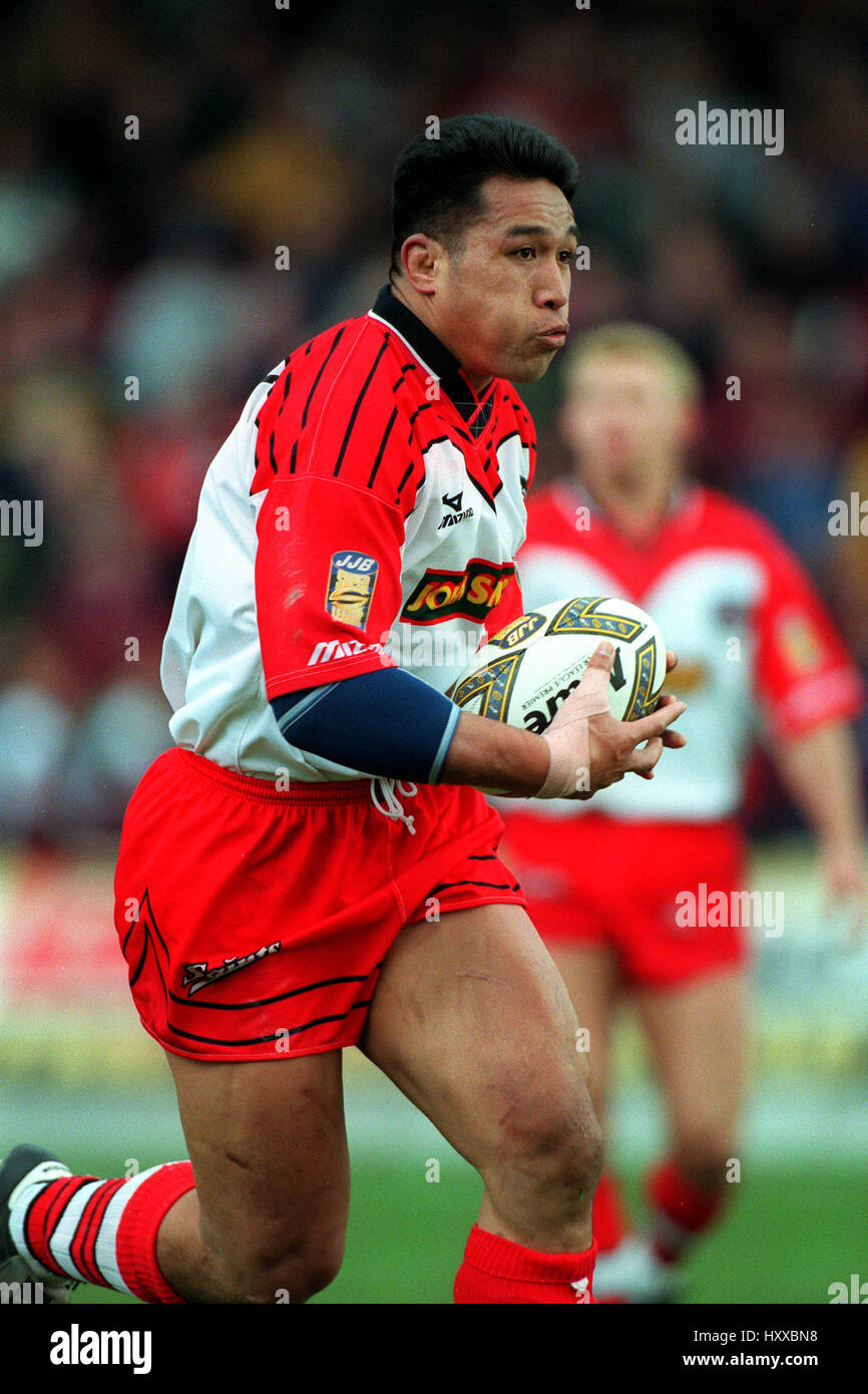 APOLLO PERELINI ST. HELENS RLFC 17 April 1999 Stock Photo - Alamy