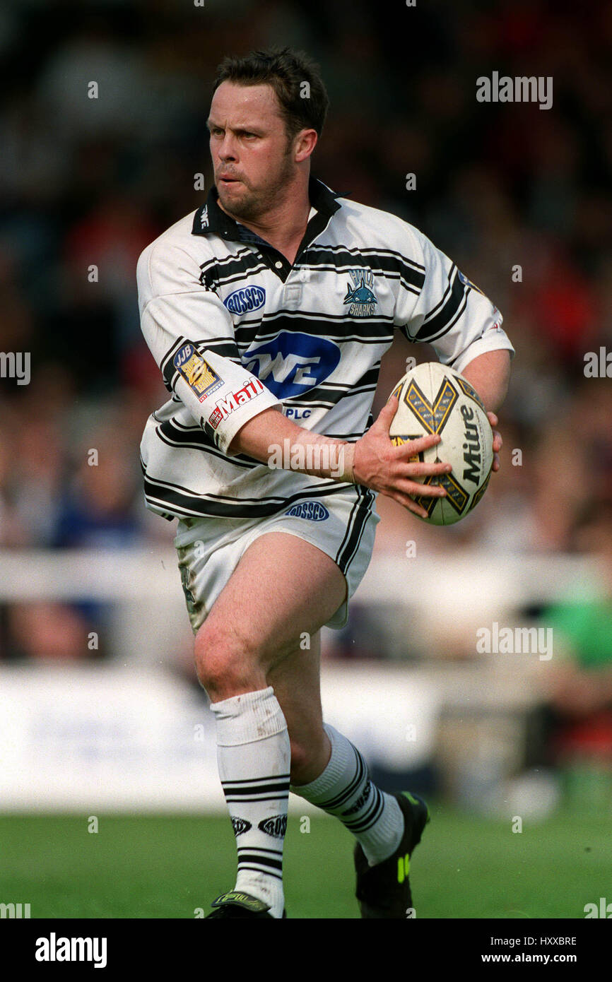 ANDREW PURCELL HULL SHARKS RLFC 28 April 1999 Stock Photo - Alamy