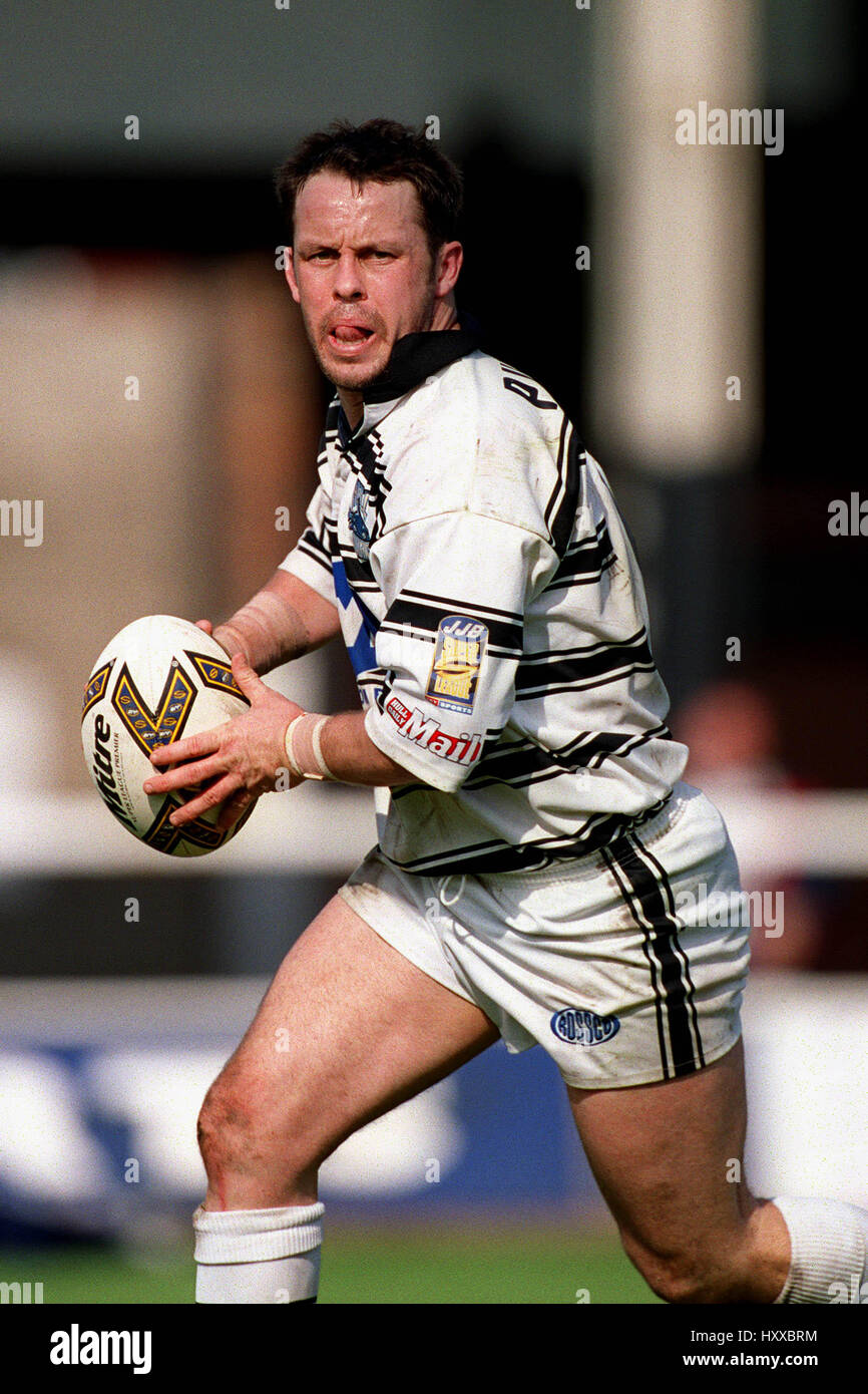 ANDREW PURCELL HULL SHARKS RLFC 28 April 1999 Stock Photo - Alamy
