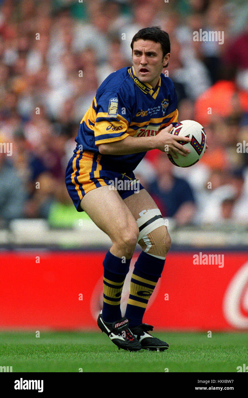 RYAN SHERIDAN LEEDS RHINOS RLFC 01 May 1999 Stock Photo - Alamy