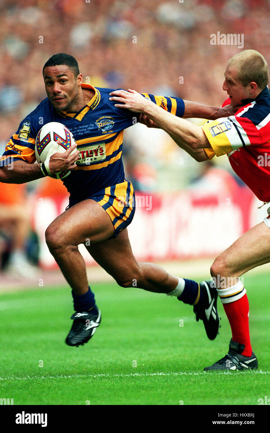 LEROY RIVETT LEEDS RHINOS RLFC 01 May 1999 Stock Photo - Alamy