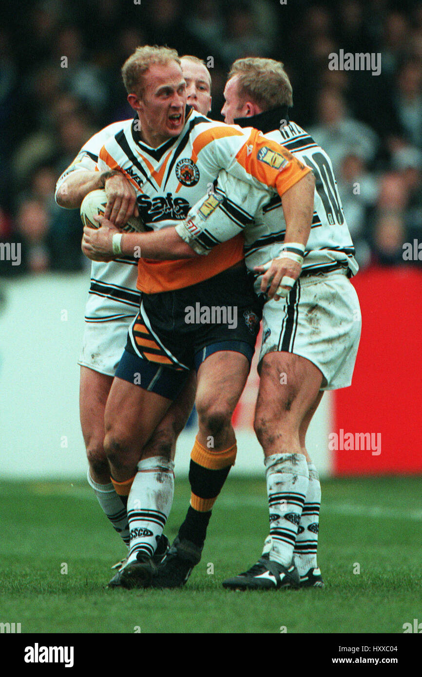 DARREN ROGERS CASTLEFORD TIGERS RLFC 14 February 1999 Stock Photo - Alamy