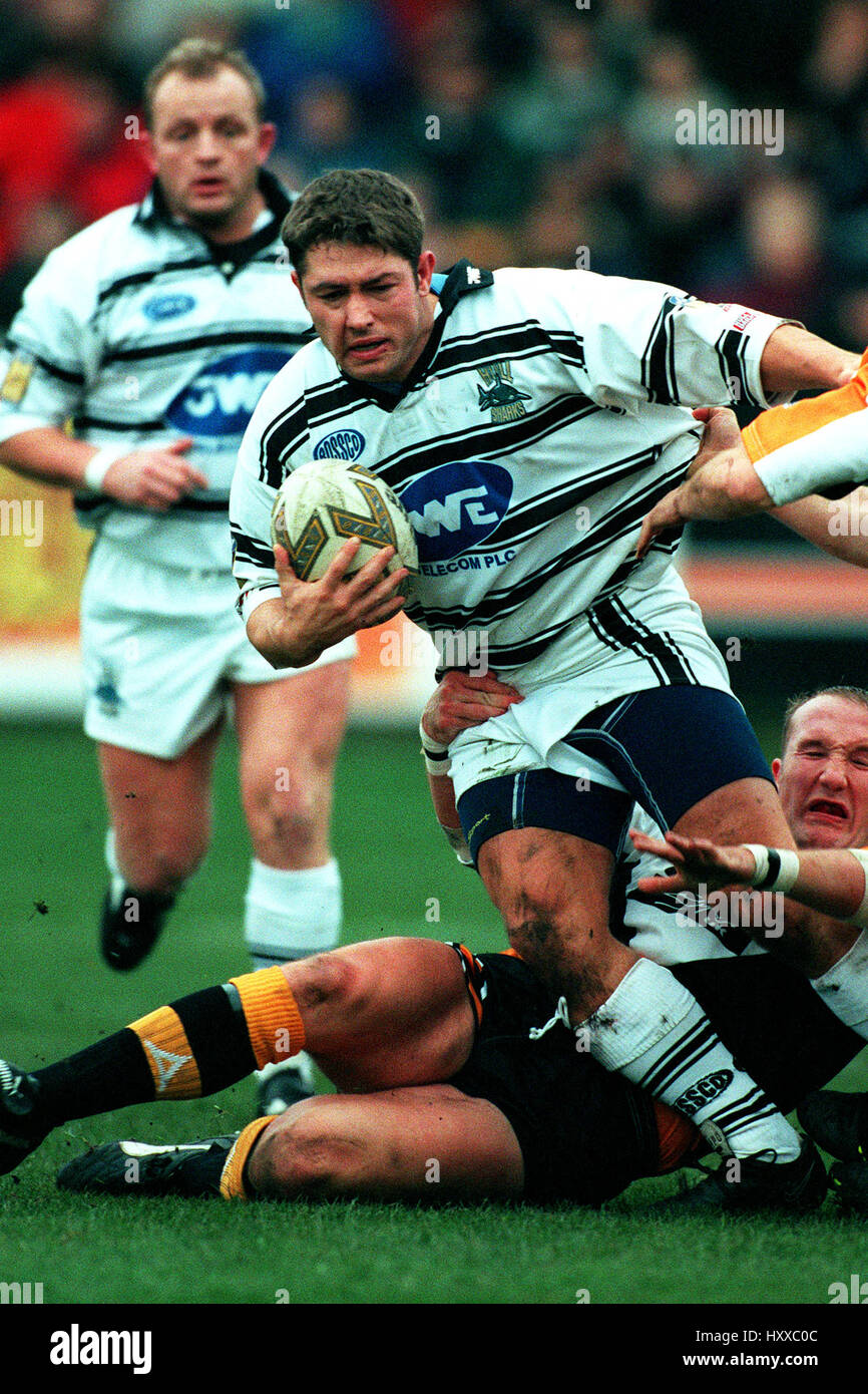 STEVEN HOLGATE HULL SHARKS RLFC 14 February 1999 Stock Photo - Alamy