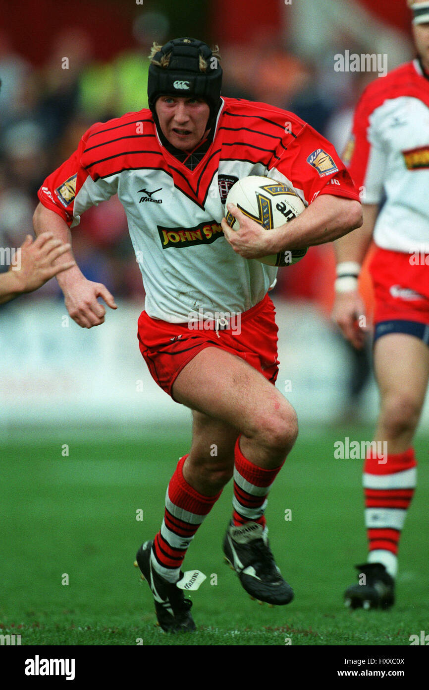MARK EDMONDSON ST. HELENS RLFC 20 April 1999 Stock Photo - Alamy