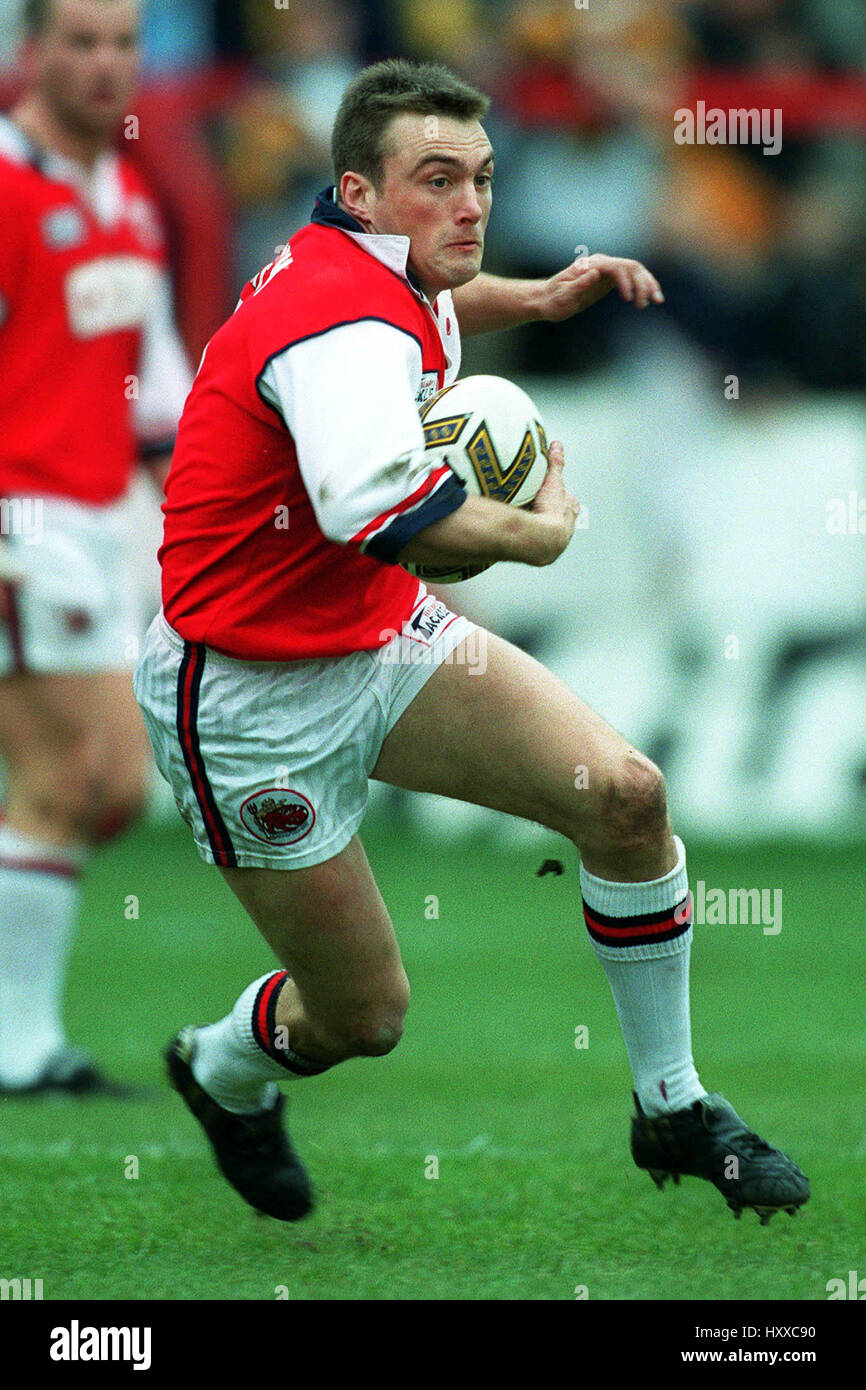 NICK PINKNEY SALFORD REDS RLFC 19 March 2000 Stock Photo - Alamy