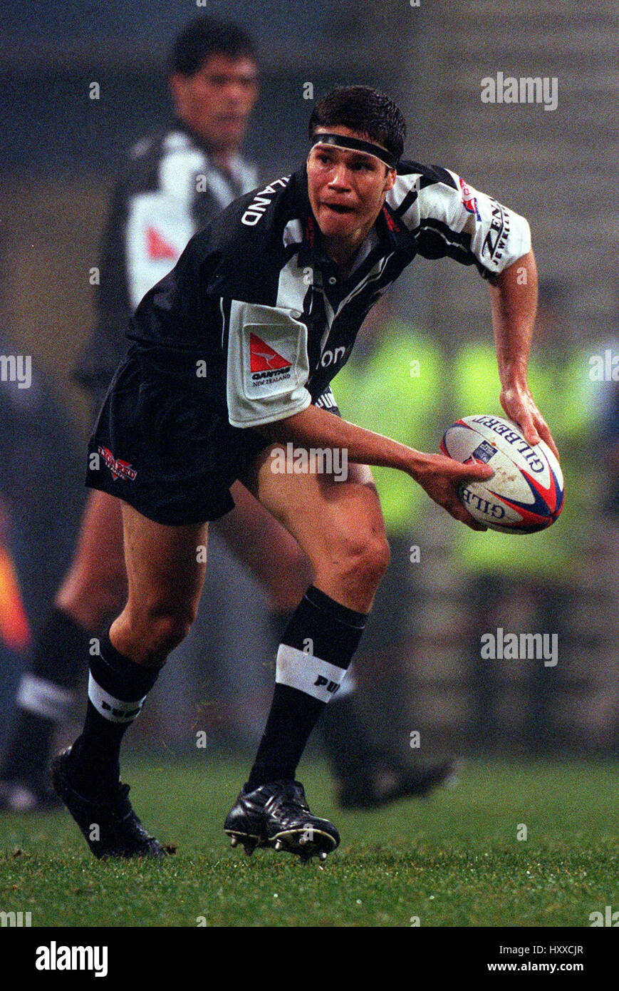 RICHARD SWAIN NEW ZEALAND RL 18 November 2000 Stock Photo - Alamy