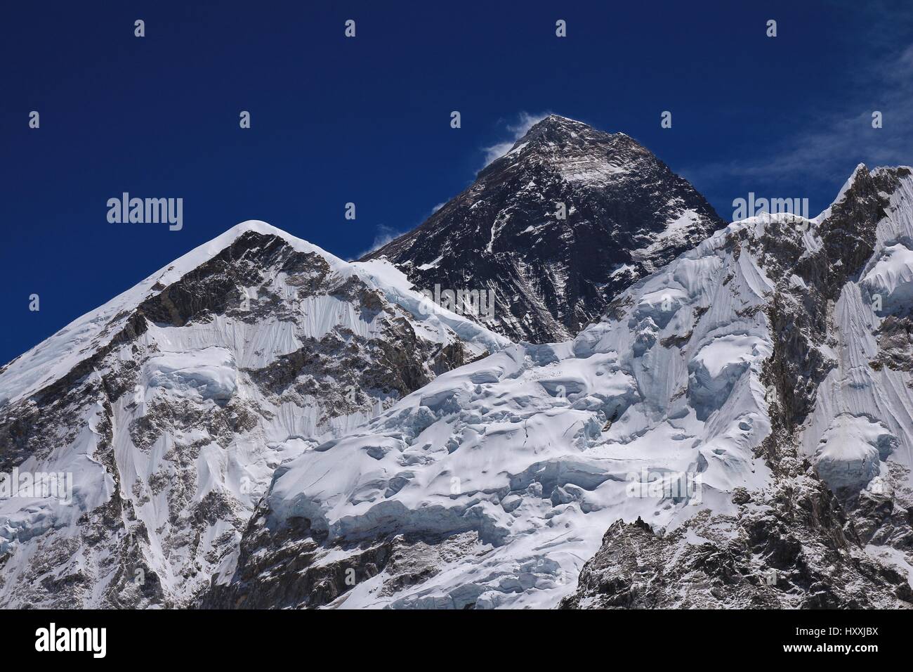 Peak of mount Everest and glacier. Spring season Stock Photo - Alamy
