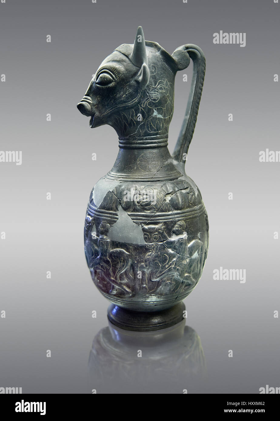 Etruscan style pottery hi-res stock photography and images - Alamy