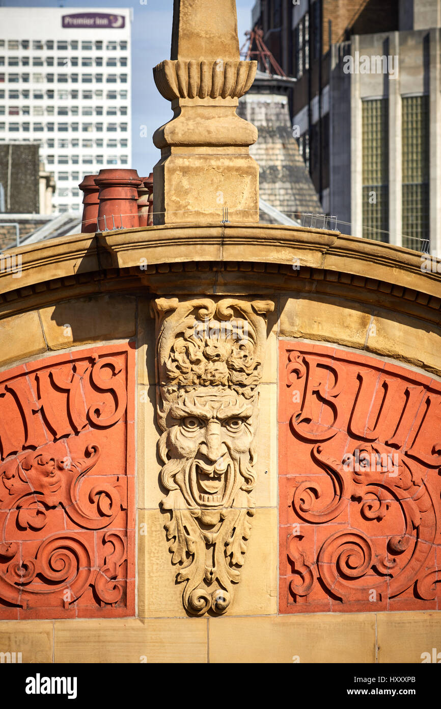 Street stone bridge hi-res stock photography and images - Alamy