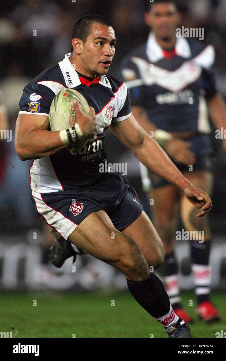 MAURIE FA'ASAVALU ST.HELENS RLFC K.C STADIUM HULL 24 March 2006 Stock ...