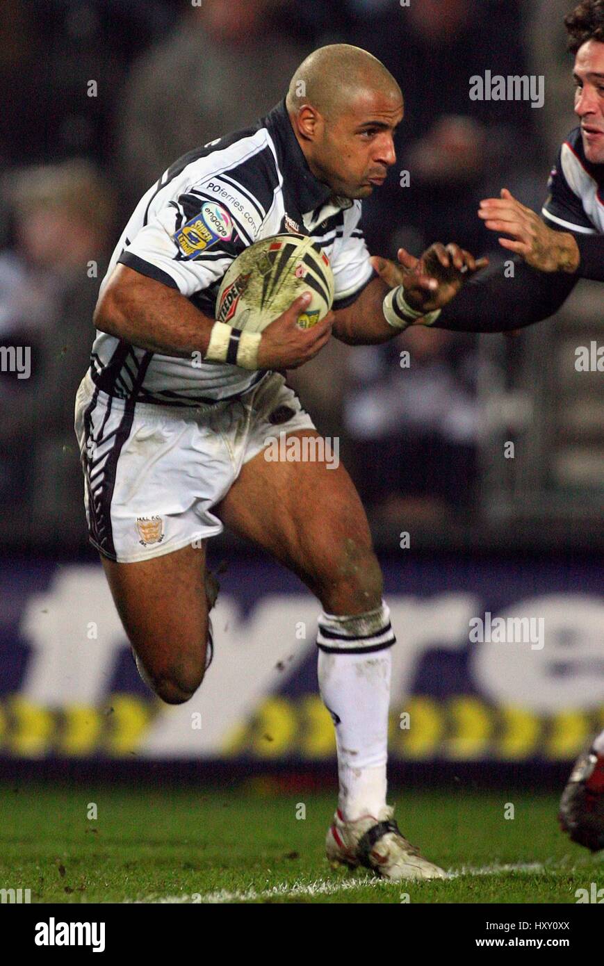 GARETH RAYNOR HULL FC K.C STADIUM HULL 24 March 2006 Stock Photo - Alamy