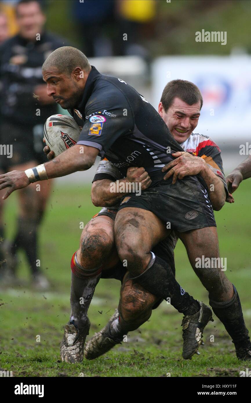 GARETH RAYNOR & IESTYN HARRIS BRADFORD BULLS V HULL FC ODSALL STADIUM ...