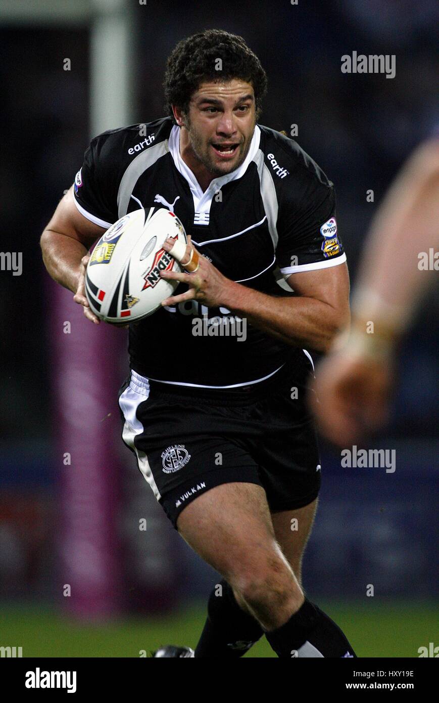 Cayless hi-res stock photography and images - Alamy