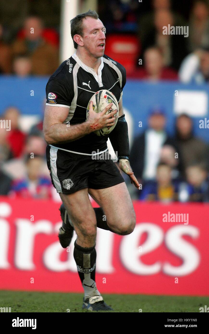 NICK FOZZARD ST.HELENS RLFC BELLE VUE STADIUM WAKEFIELD 18 February ...