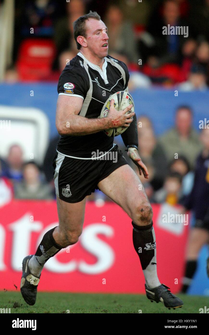 NICK FOZZARD ST.HELENS RLFC BELLE VUE STADIUM WAKEFIELD 18 February ...