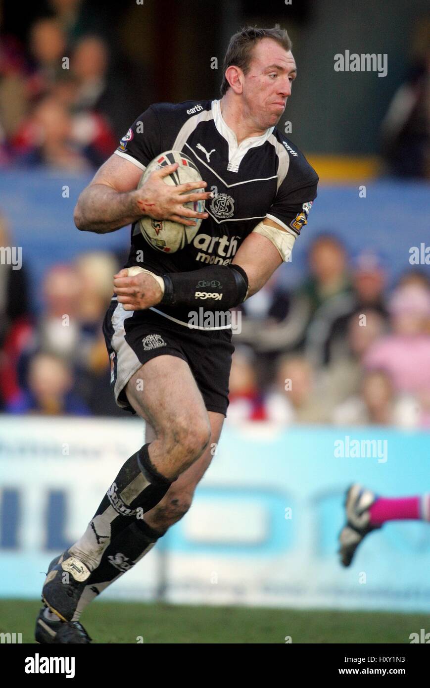 NICK FOZZARD ST.HELENS RLFC BELLE VUE STADIUM WAKEFIELD 18 February ...
