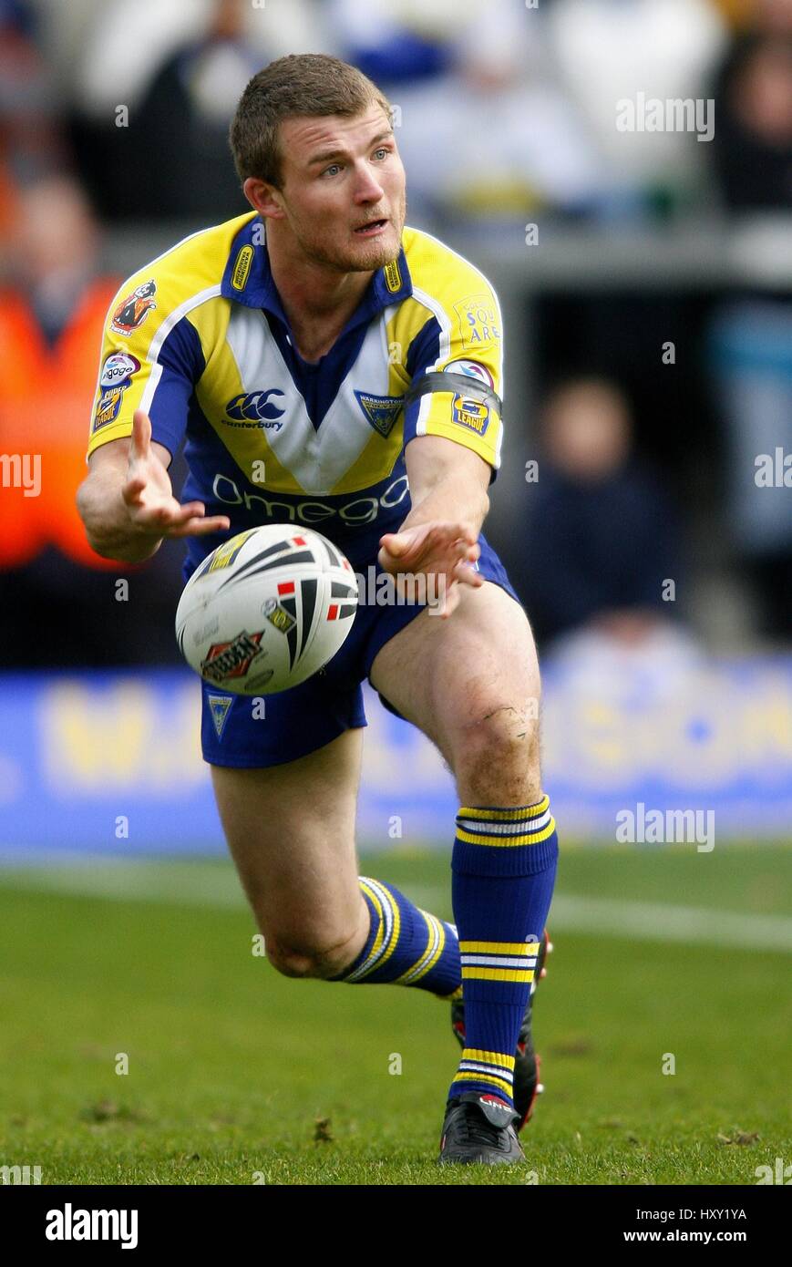 MARK GLEESON WARRINGTON WOLVES RLFC HALLIWELL JONES STADIUM WARRINGTON ...