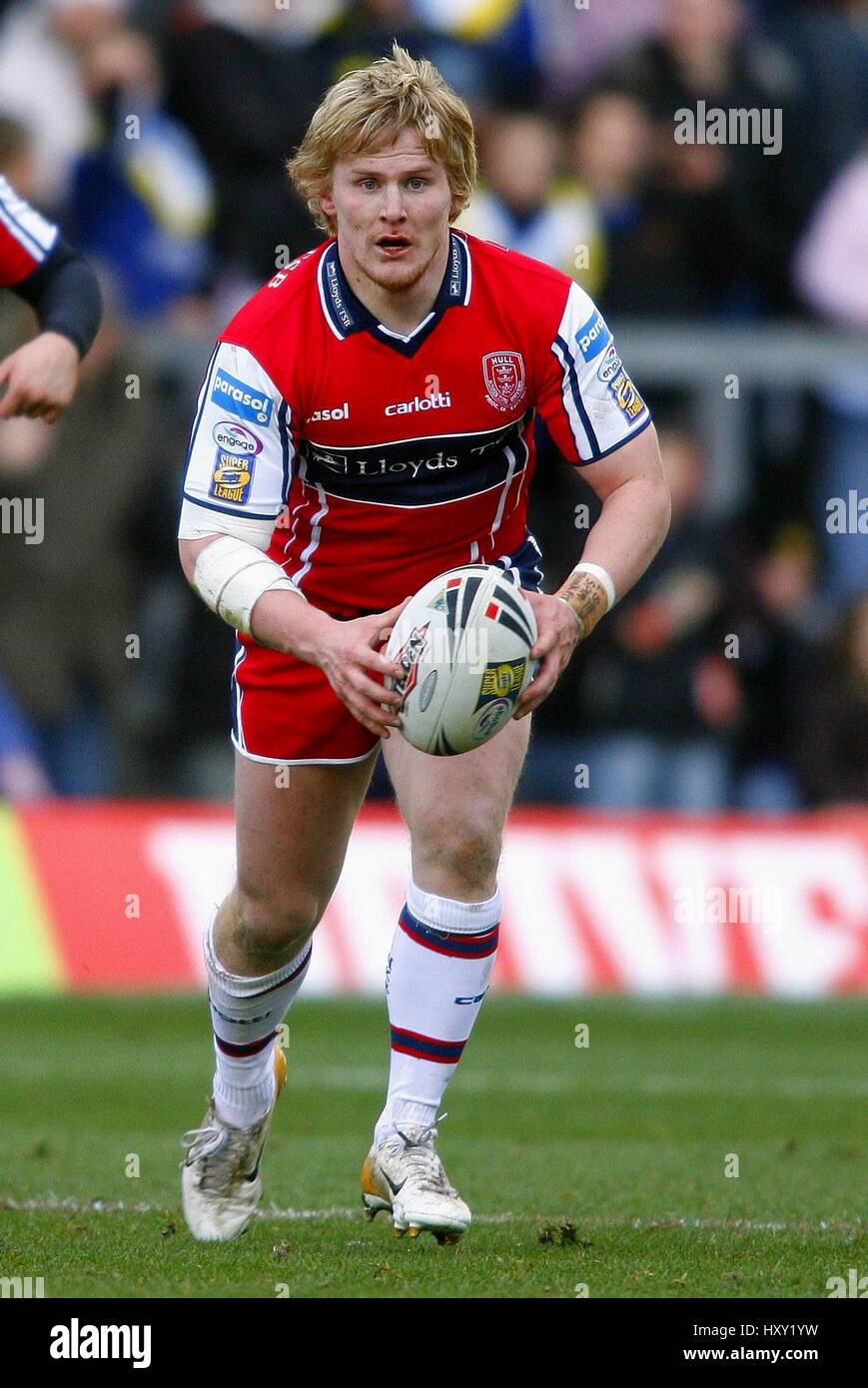 IAIN MORRISON HULL KR RLFC HALLIWELL JONES STADIUM WARRINGTON ENGLAND ...