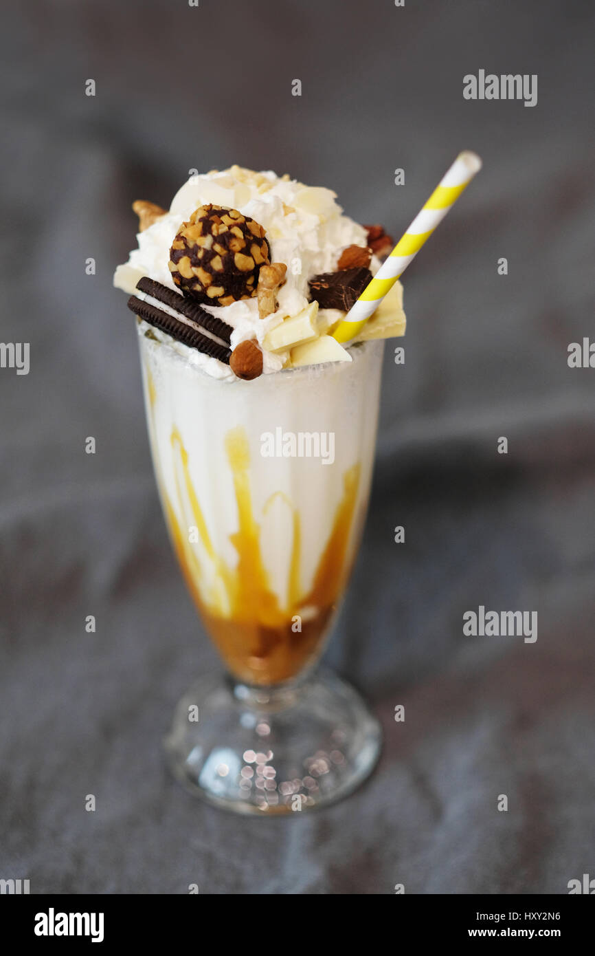 Milkshake hi-res stock photography and images - Alamy