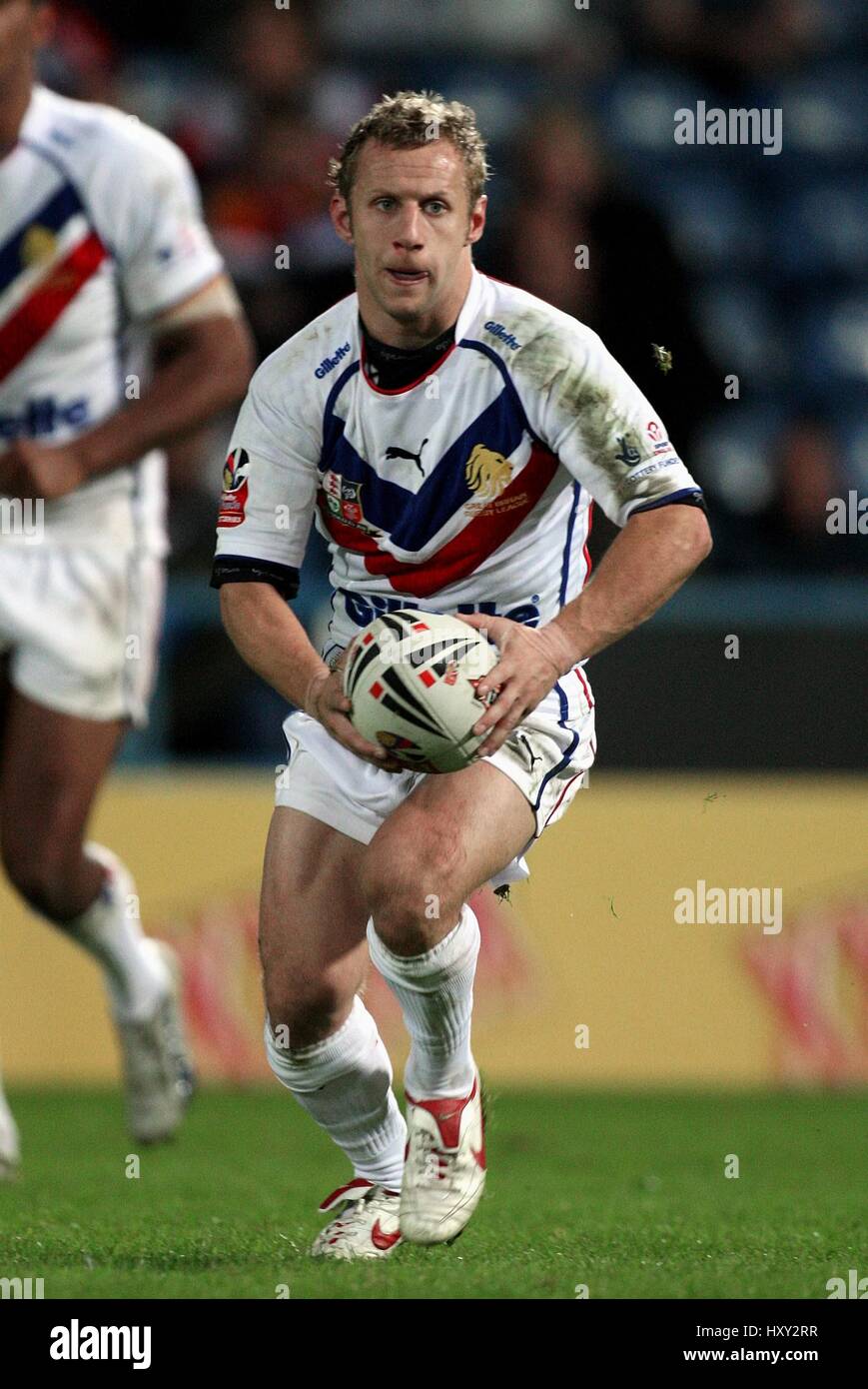 ROB BURROW GREAT BRITAIN & LEEDS RHINOS GALPHARM STADIUM HUDDERSFIELD ...