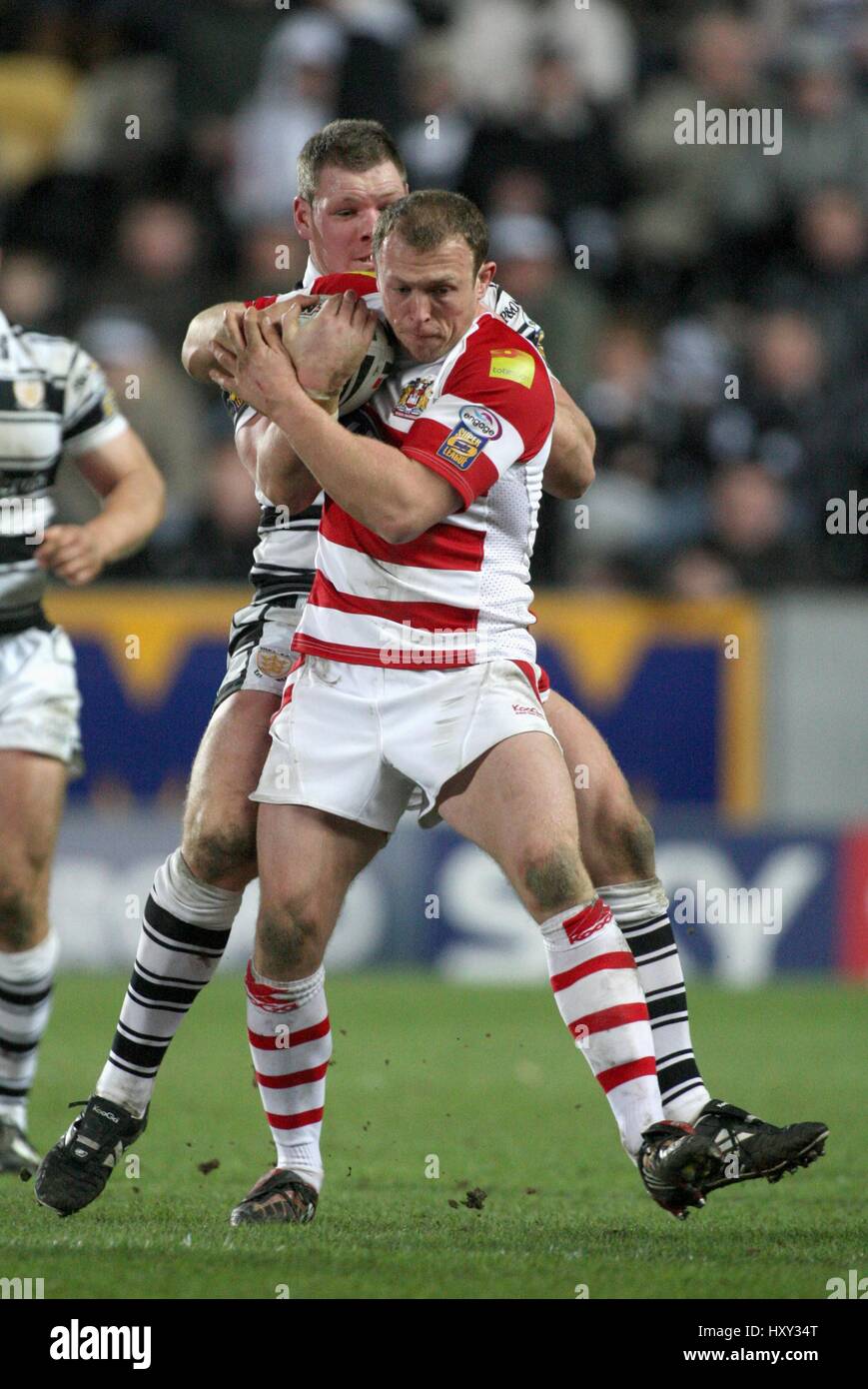 MICK HIGHAM & DANNY TICKLE HULL FC V WIGAN WARRIORS RLFC KC STADIUM ...