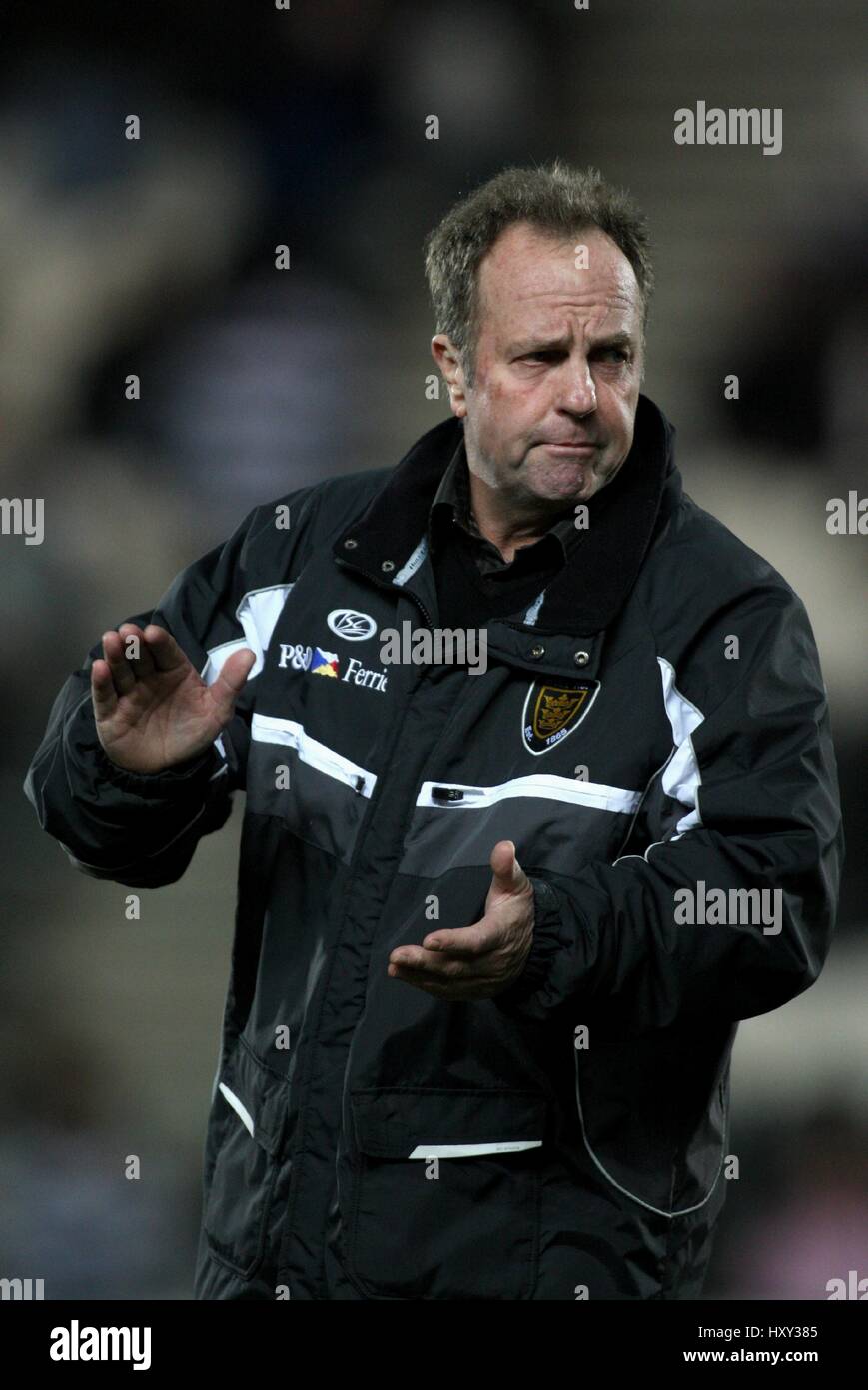 Peter sharp hull hi-res stock photography and images - Alamy