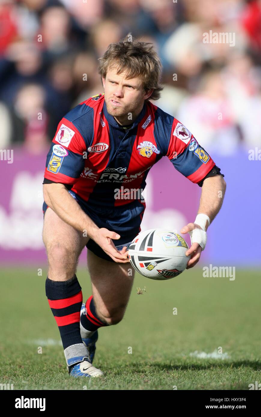 Sam obst wakefield hi-res stock photography and images - Alamy