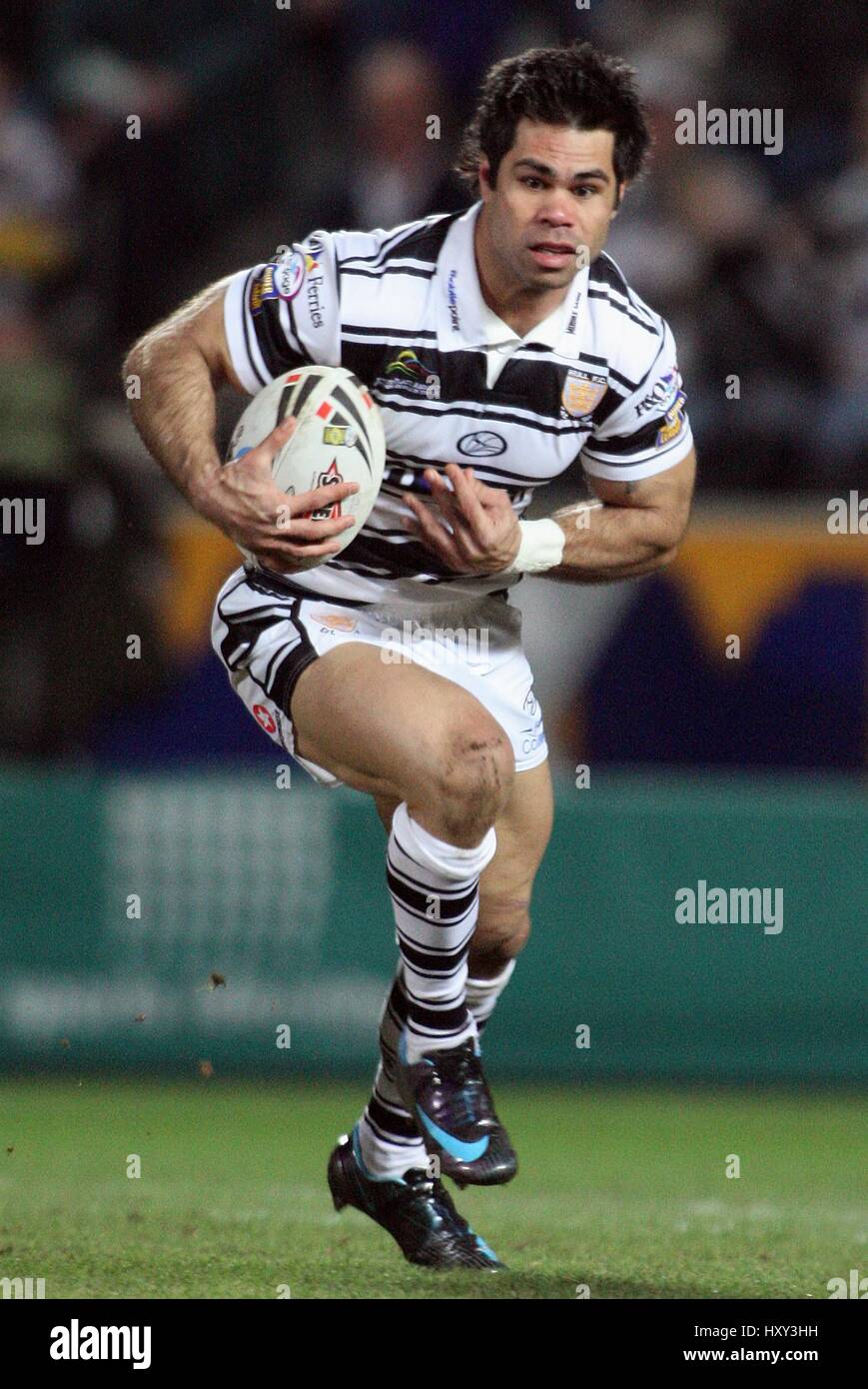 Matt sing hi-res stock photography and images - Alamy