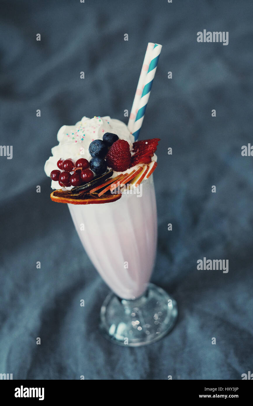 Milkshake hi-res stock photography and images - Alamy