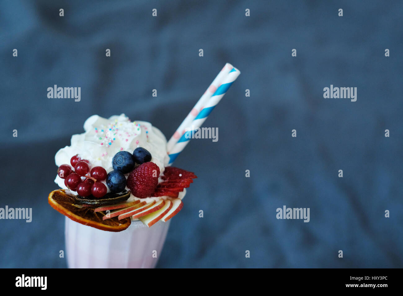Milkshake hi-res stock photography and images - Alamy