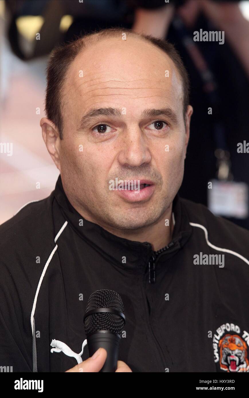 TERRY MATTERSON HEAD COACH DW CASTLEFORD TIGERS RLFC THE JUNGLE STADIUM ...