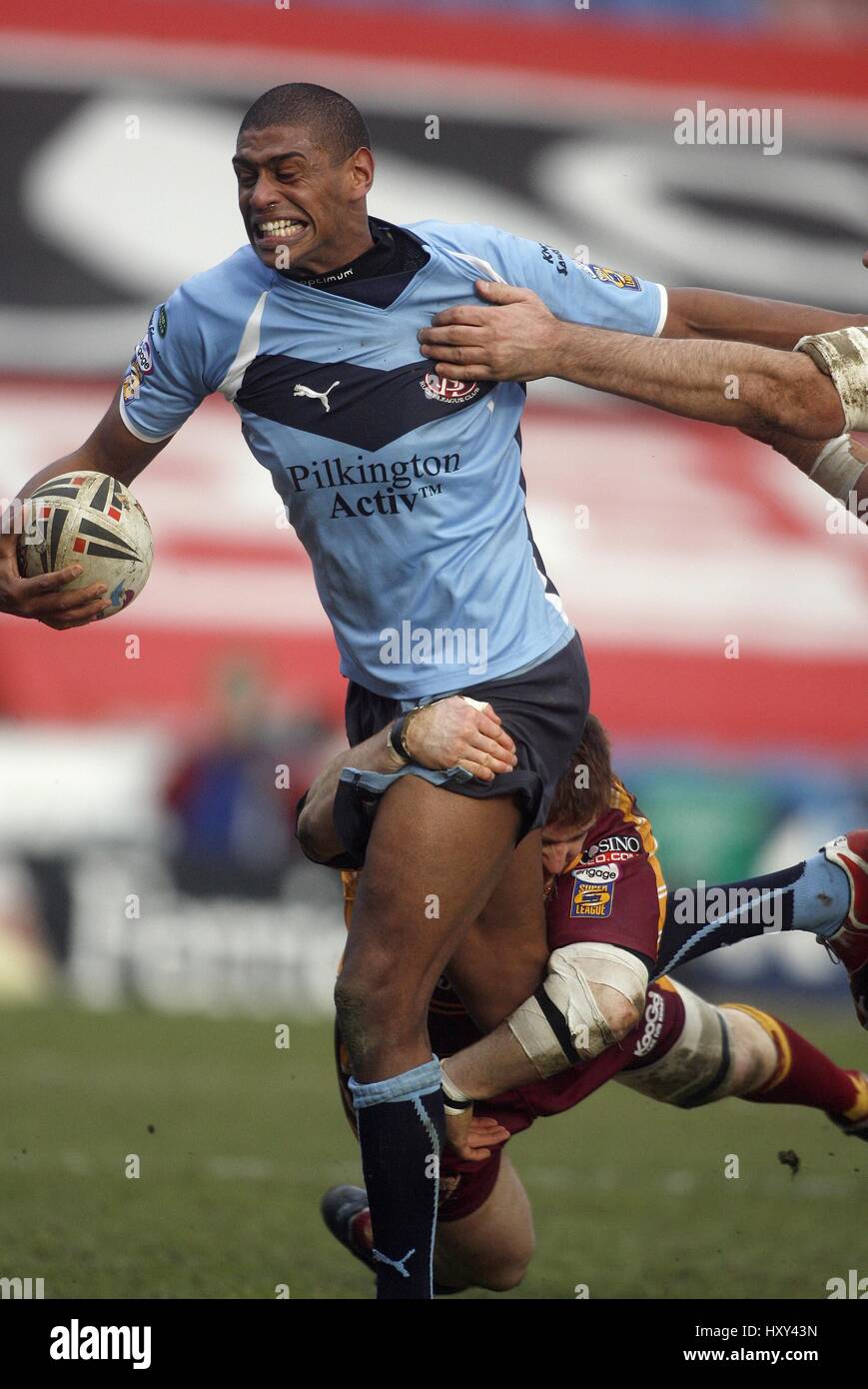 LEON PRYCE ST.HELENS RLFC GALPHARM STADIUM HUDDERSFIELD ENGLAND 24 ...