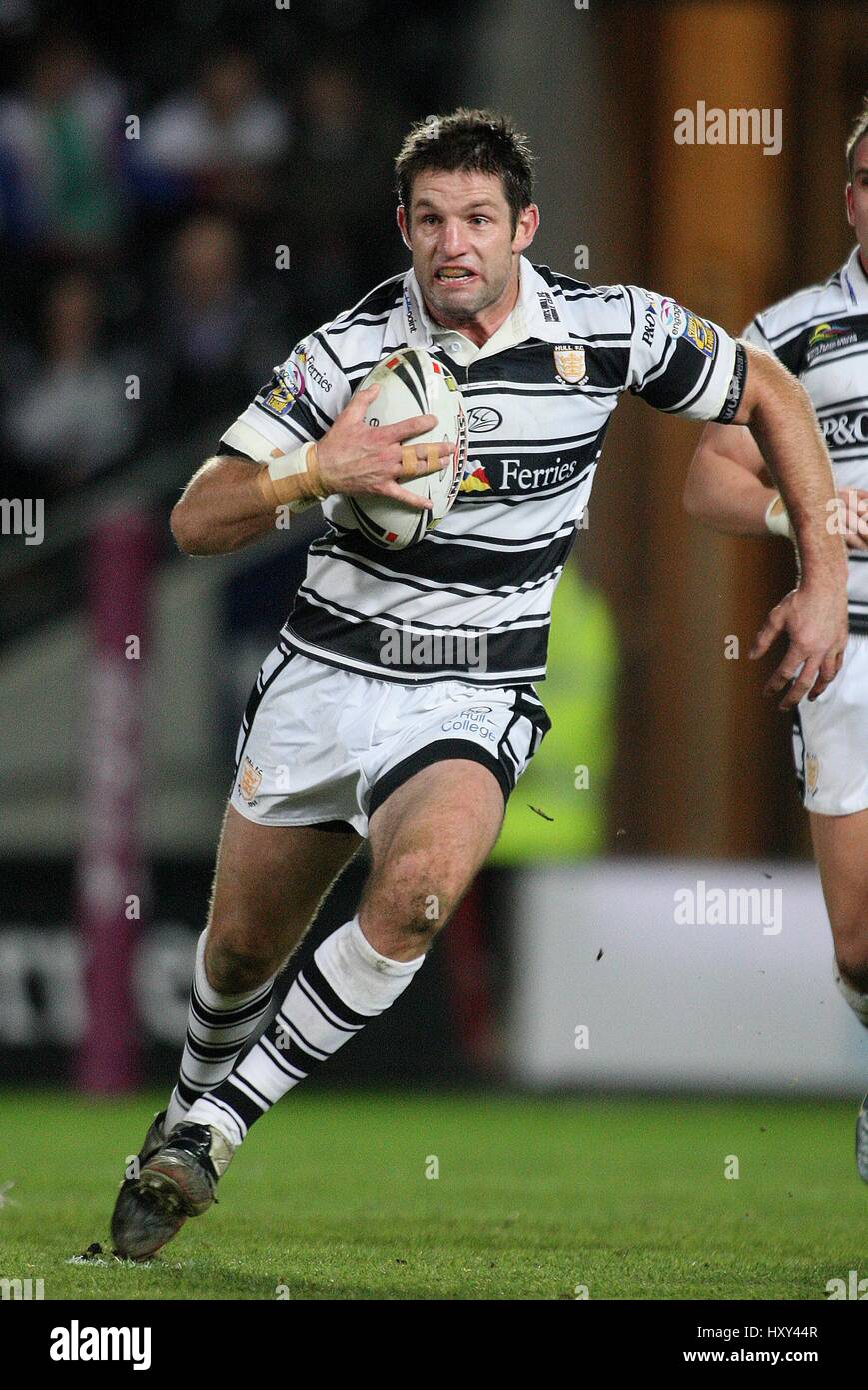 PETER CUSACK HULL FC KC STADIUM HULL ENGLAND 04 April 2008 Stock Photo ...
