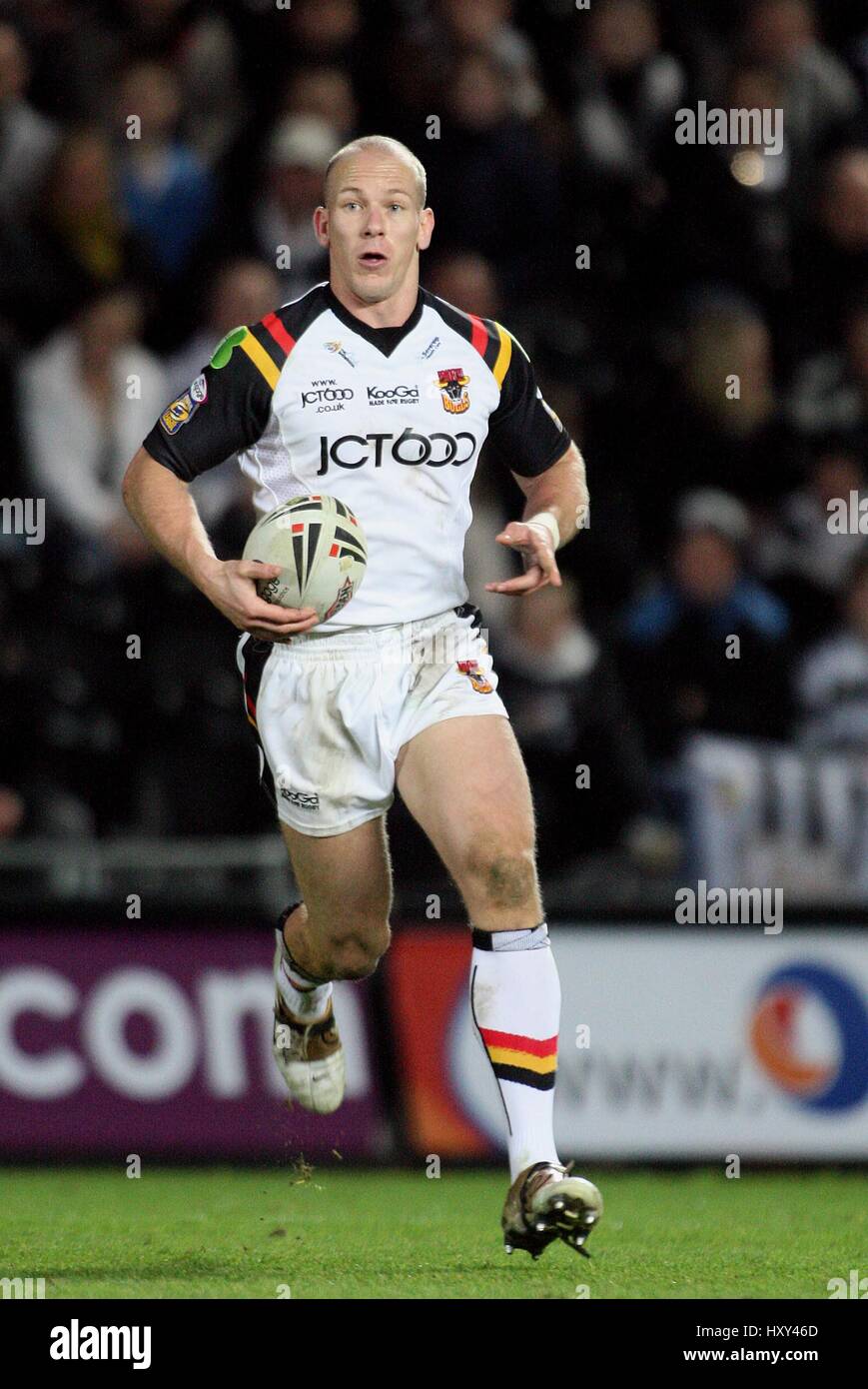 James evans hi-res stock photography and images - Alamy